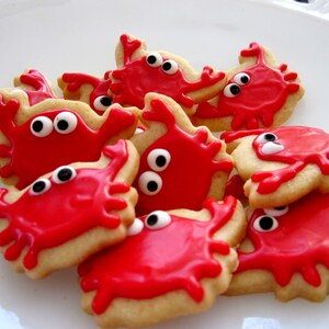 Crabby Cookies 2 Dozen Mini Crab Cookies Summer Family Beach Reunion ...