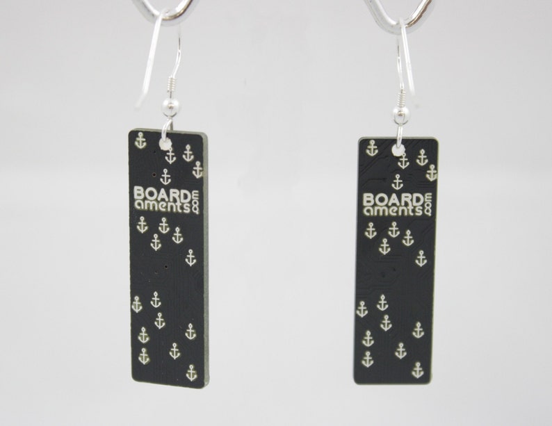 Skull and Crossbones USB Circuit Board Earrings - Light Up - Etsy
