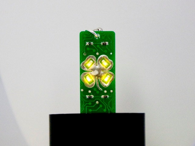Four Leaf Clover USB Circuit Board Necklace With Ball Chain - Etsy