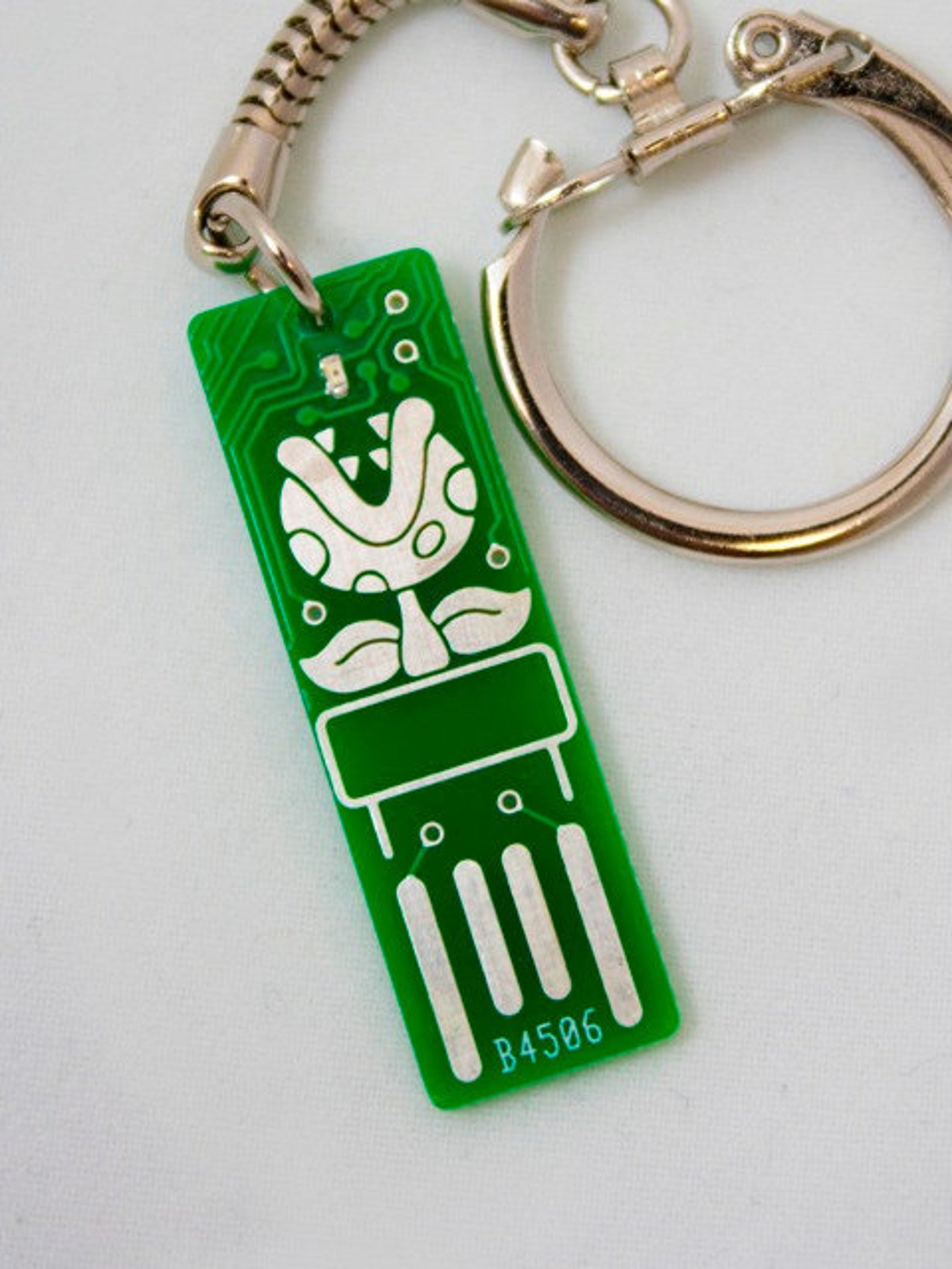 Piranha USB Circuit Board Keychain - Lights Up - Etsy