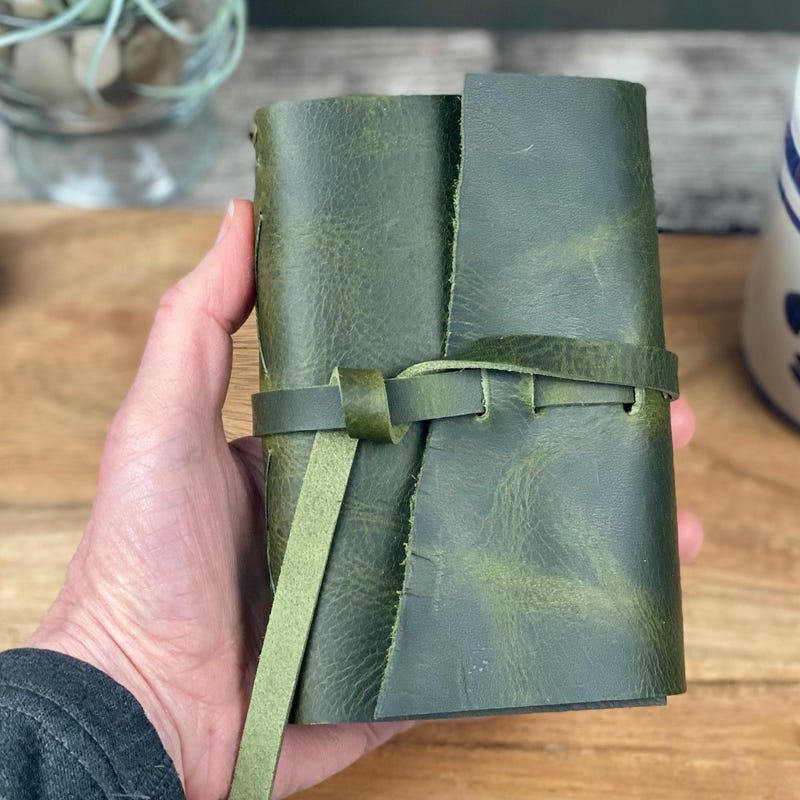 Scroller Woman Small Size - Etsy