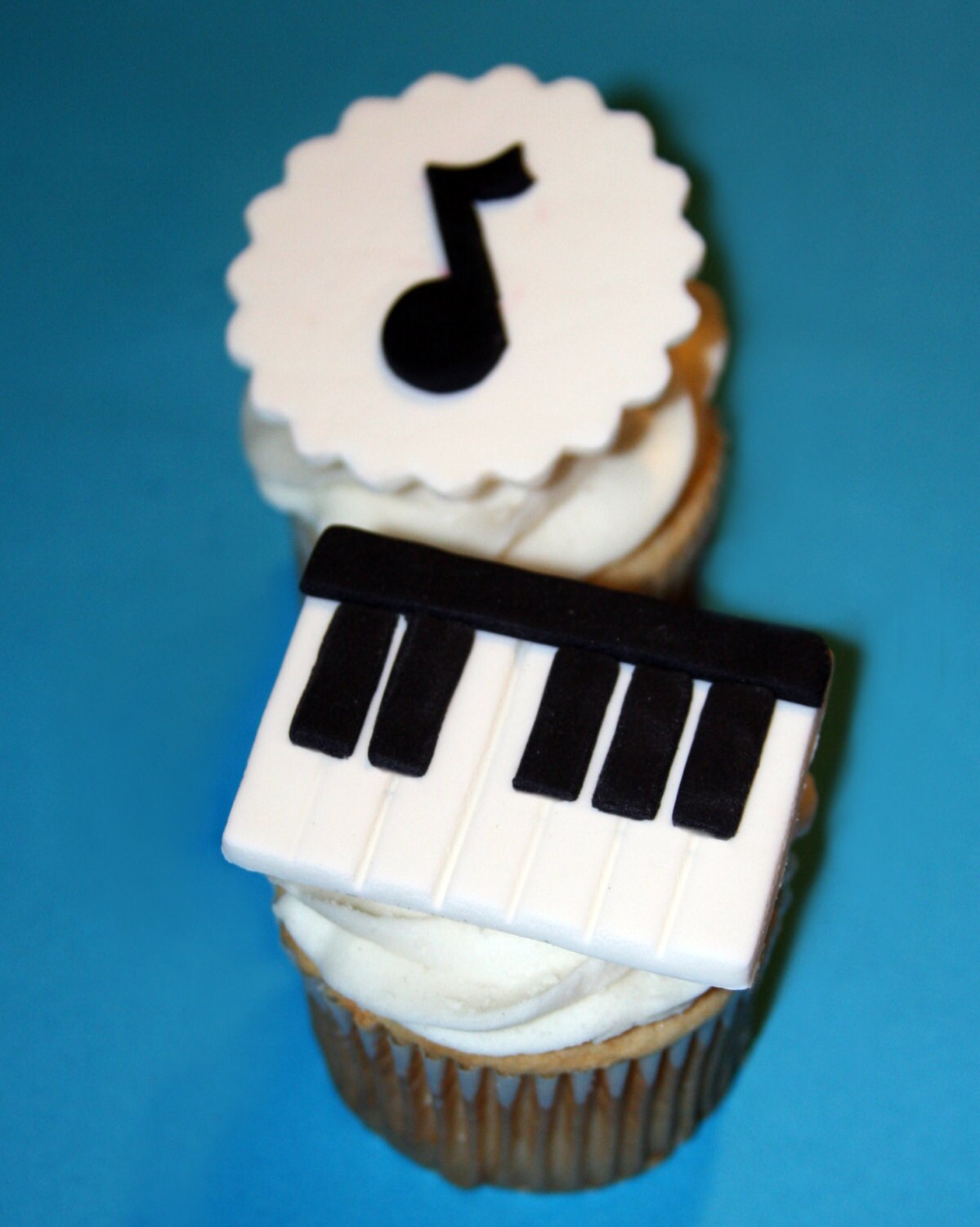Fondant Cupcake Toppers Piano Music Keyboard Musical Notes - Etsy