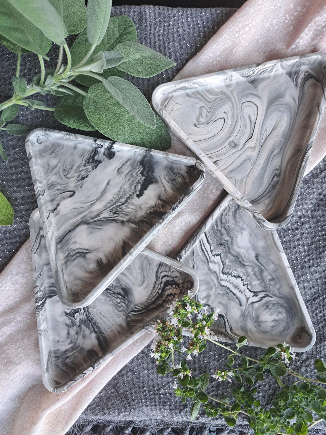 Set of 4 Trays - Form Meets Function - Etsy
