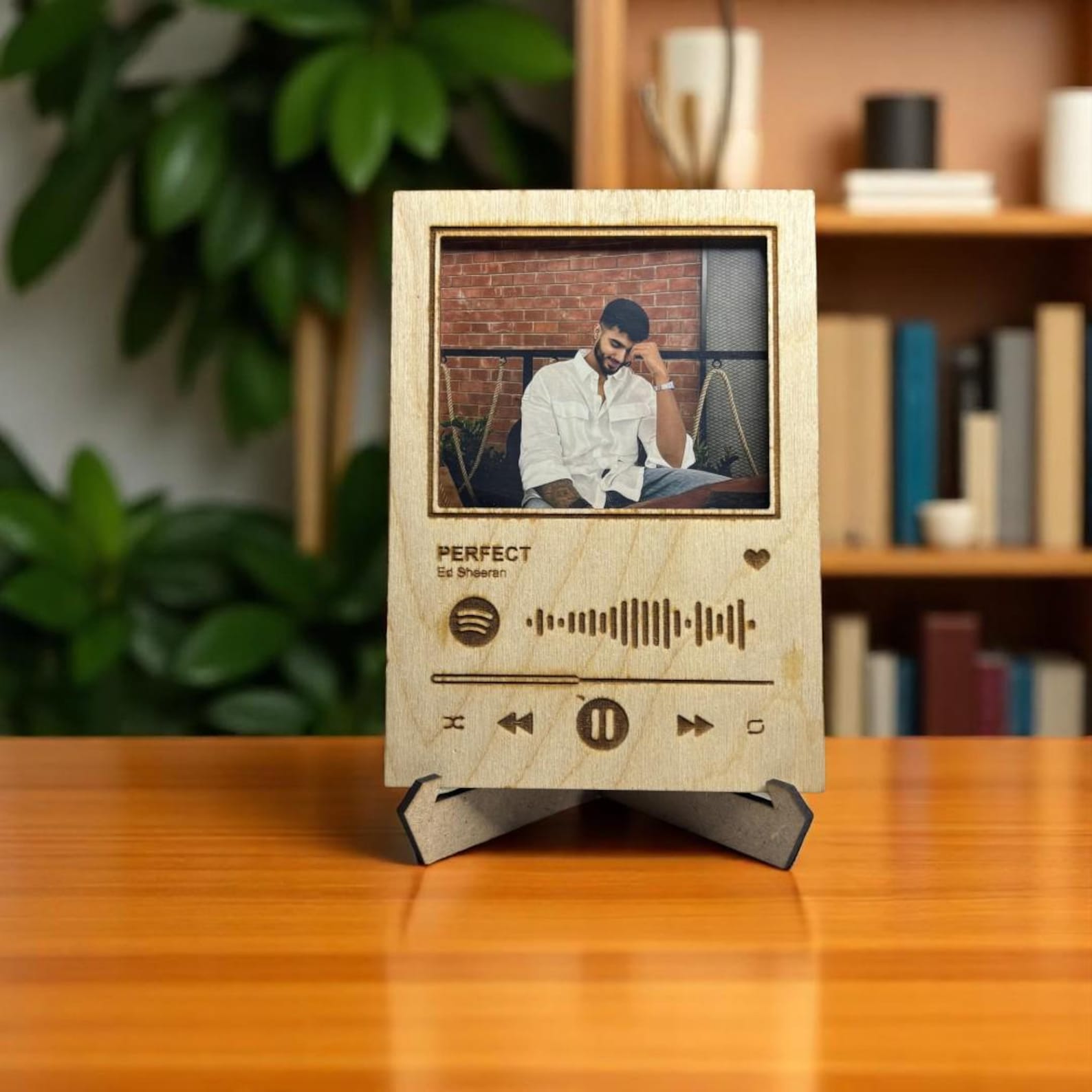Custom Spotify Song Plaque With Photo | Personalized Wooden Music Frame ...