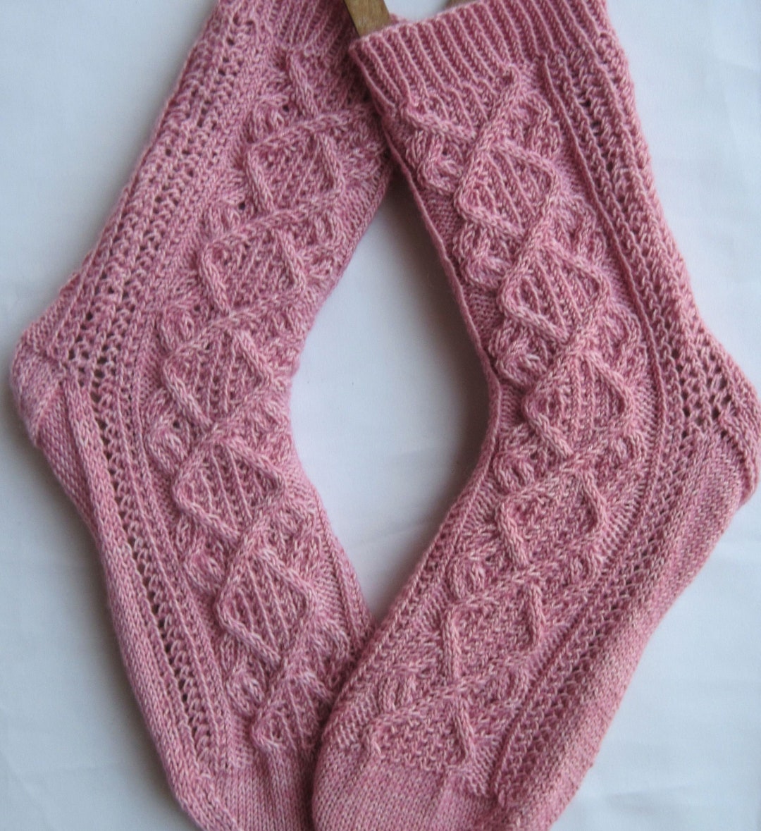 Knit Sock Pattern: Ferryland Cabled Socks Knitting Pattern - Etsy