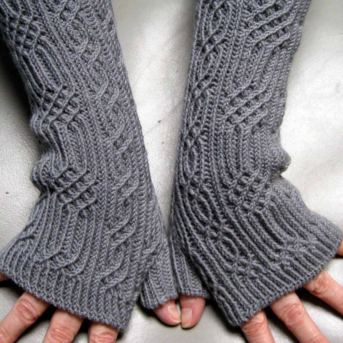 Knit Mitt Pattern: Elger Long Alpine Cablefingerless Mitt - Etsy