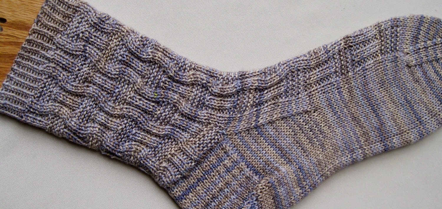 Knit Sock Pattern: Easy Eccentric Ribbing Knitted Sock Pattern - Etsy