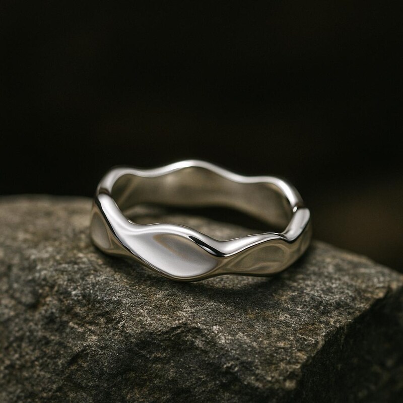 Mobius Ring - Etsy