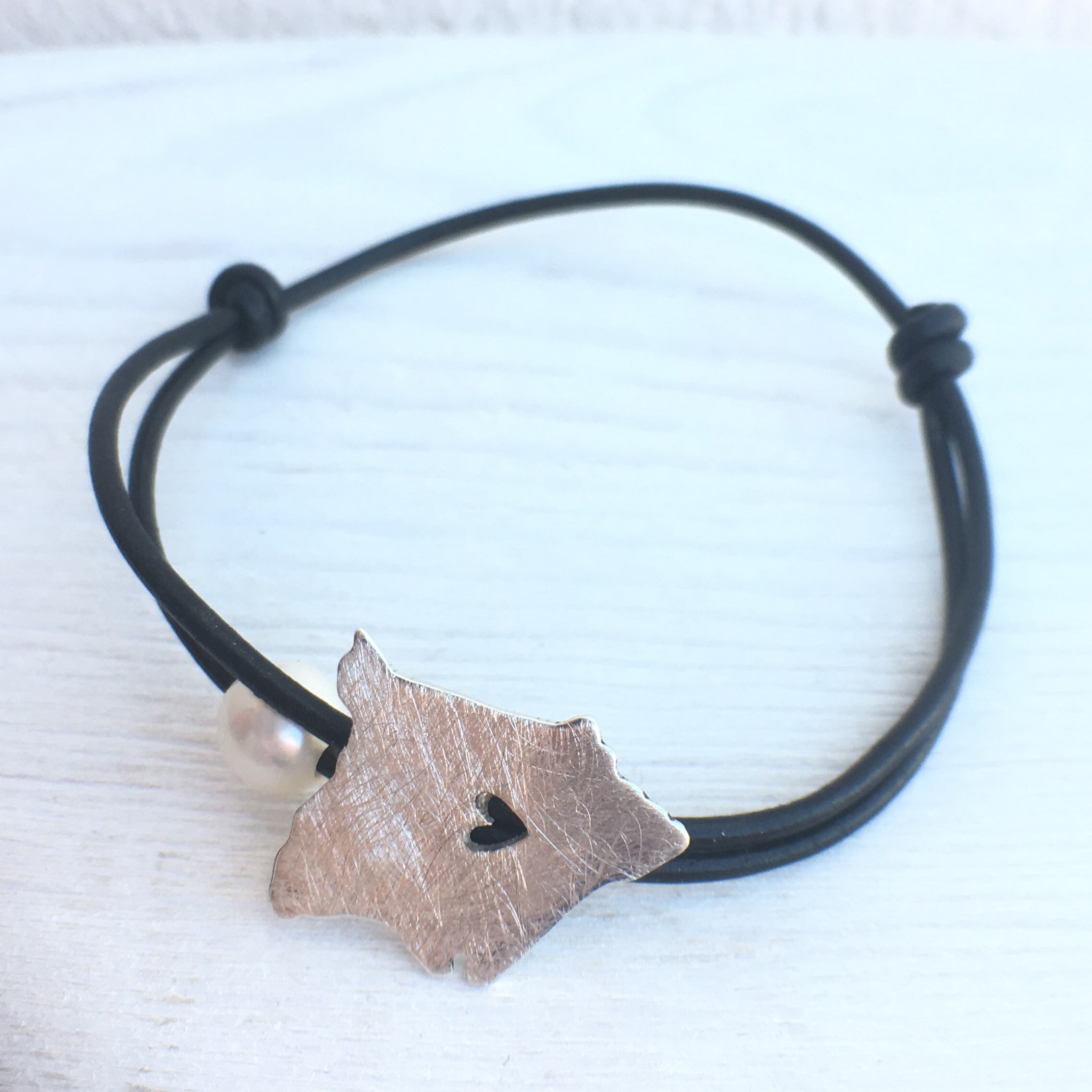 Sterling Silver Kenya Map Bracelet: Pearl Accent, Travel Jewelry - Etsy