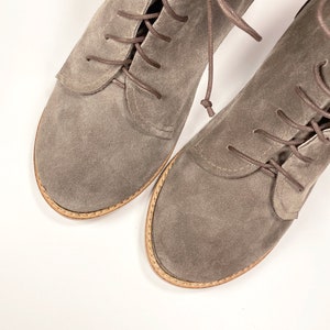 Women Ankle Boots in Brown Italian Soft Leather, Lace up Medium Heel ...
