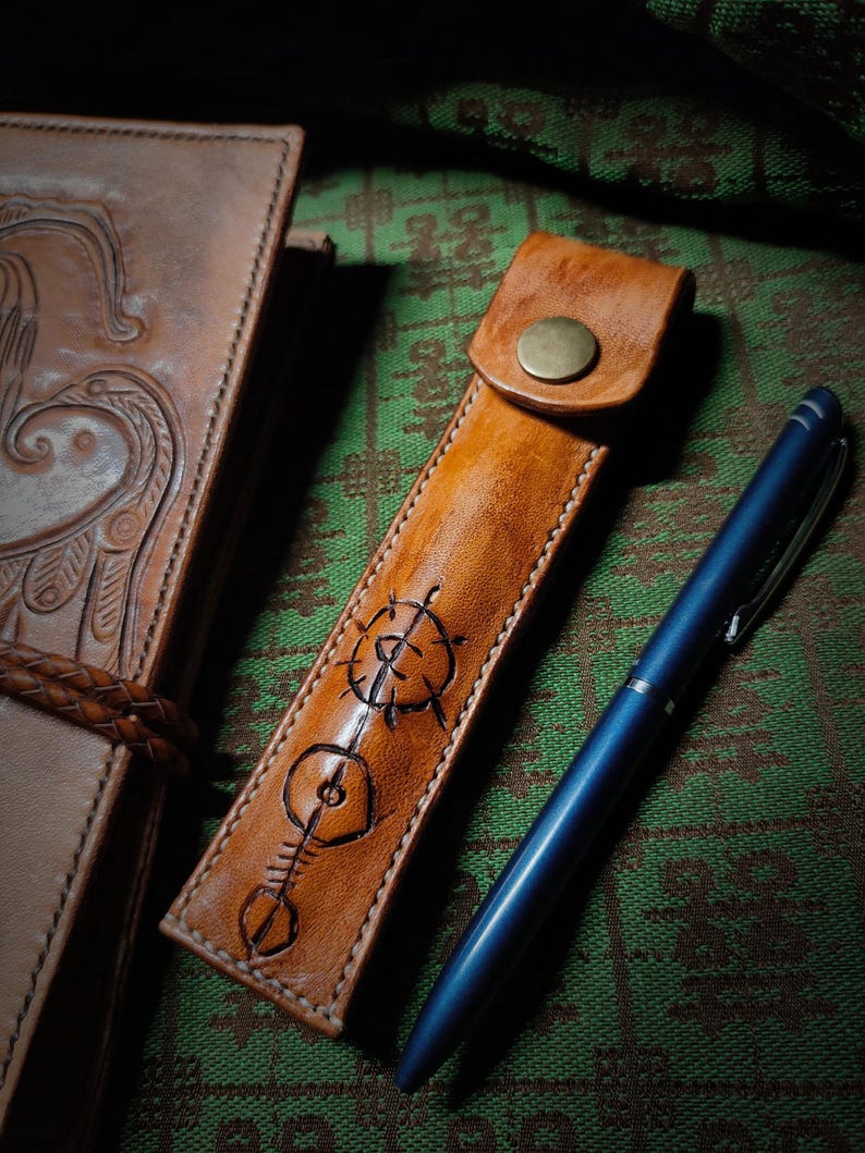 Handmade Retro Carving Fishbone & Sun Leather Pen Sleeve,handmade Pen ...