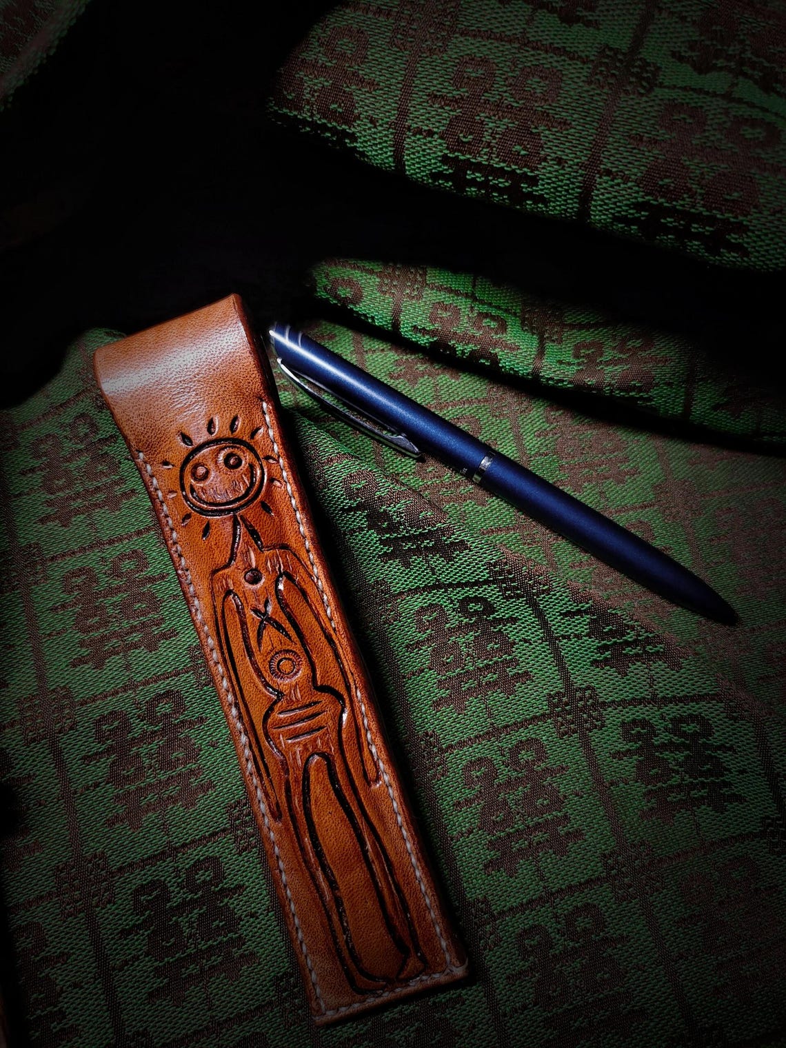 Handmade Retro Carving Fishbone & Sun Leather Pen Sleeve,handmade Pen ...
