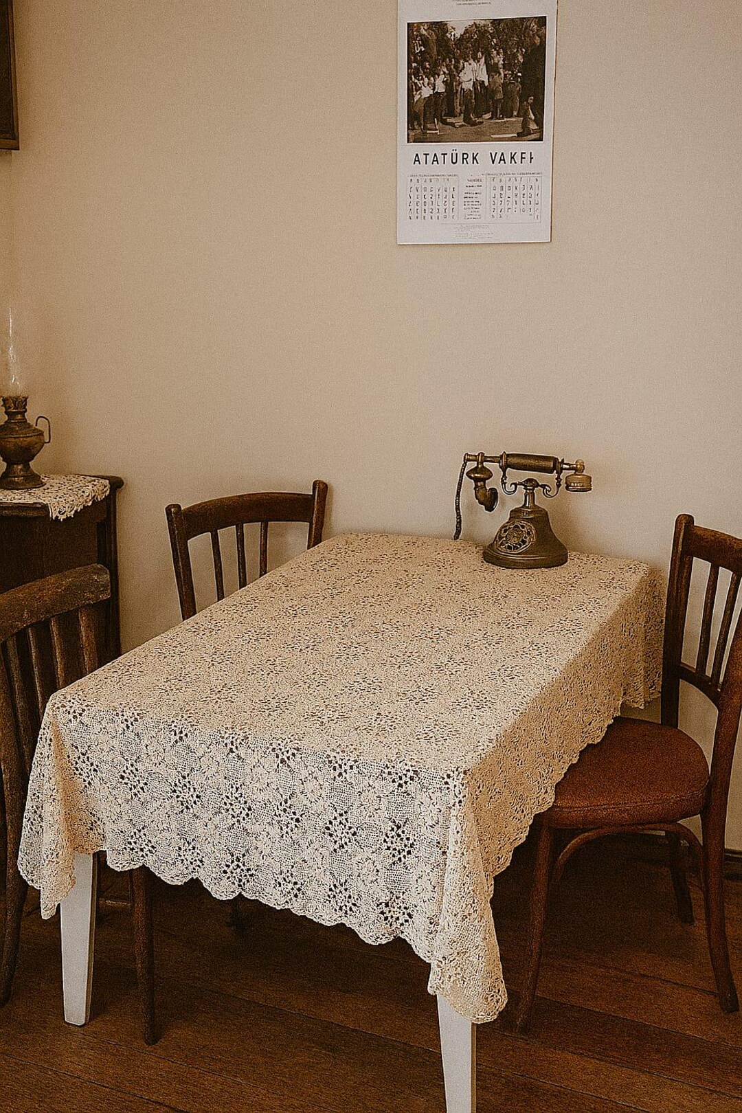 Vintage 1940s Crochet Lace Tablecloth – Handmade Turkish Cotton Doily ...