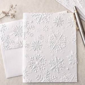 Snowflake Notecards A2 Size 5.5 X 4.25" With Embossed Envelopes, White ...