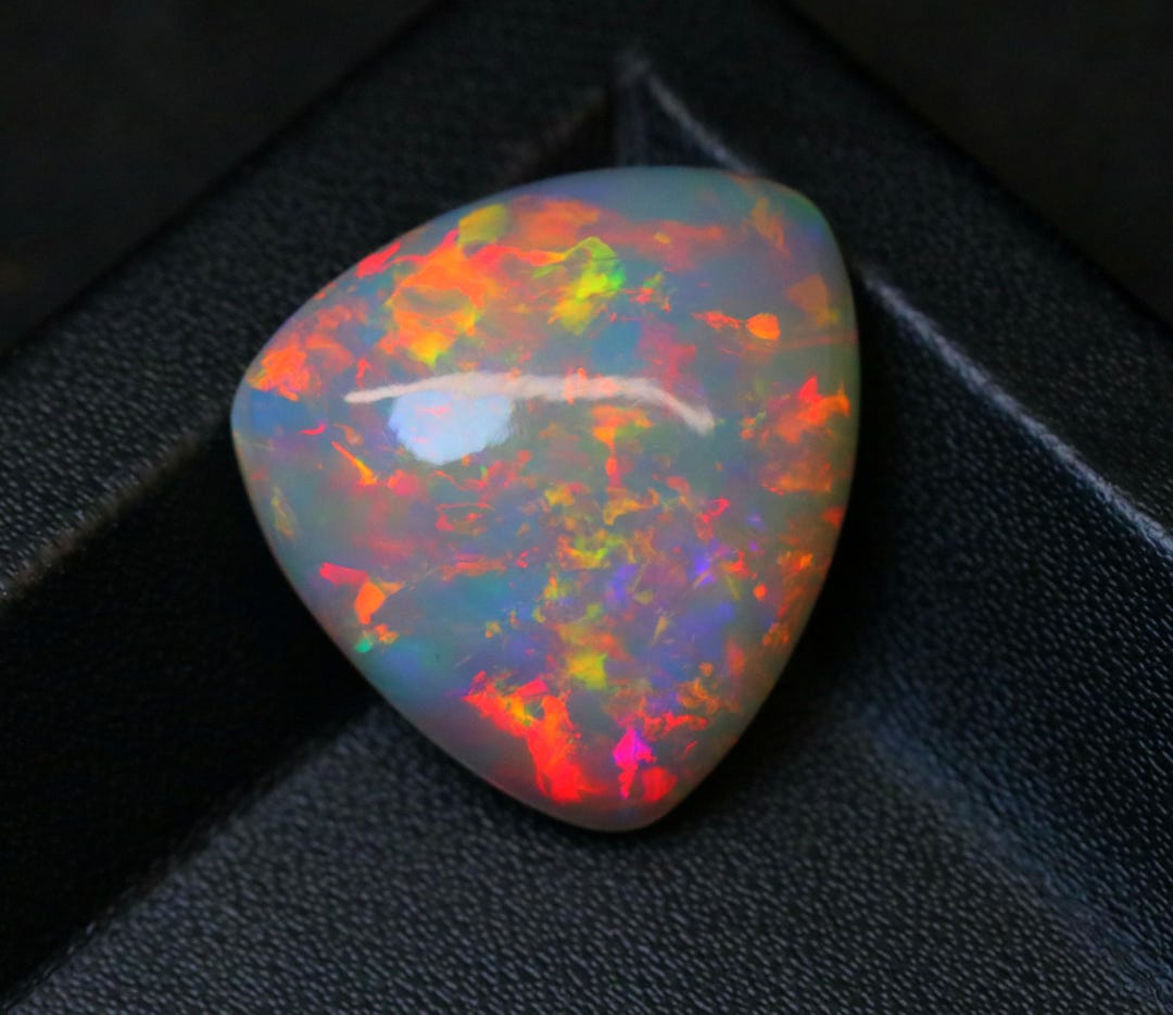Triangle Ethiopian Opal Cabochon: Multi-flashy Fire, 19.70 Ct Loose ...