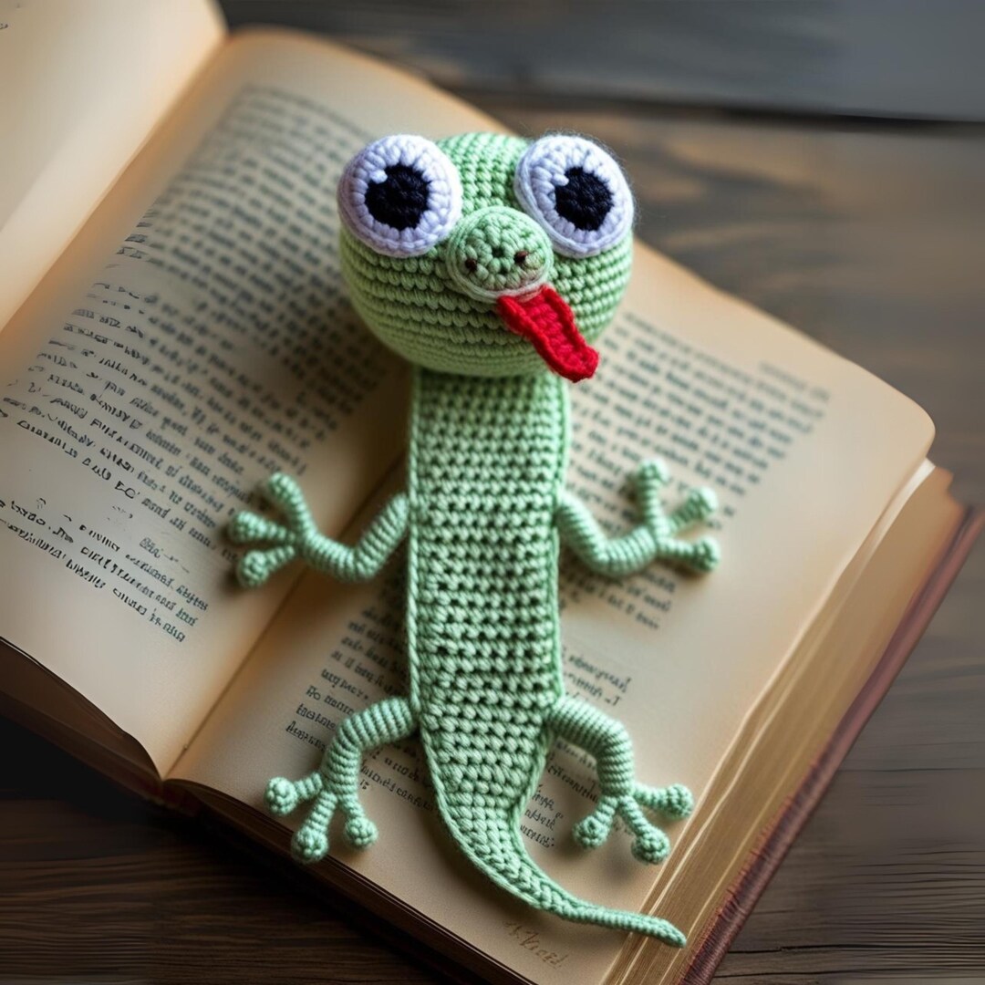 Funny Crochet Lizard Bookmark – Cute Handmade Flat Amigurumi Gecko ...