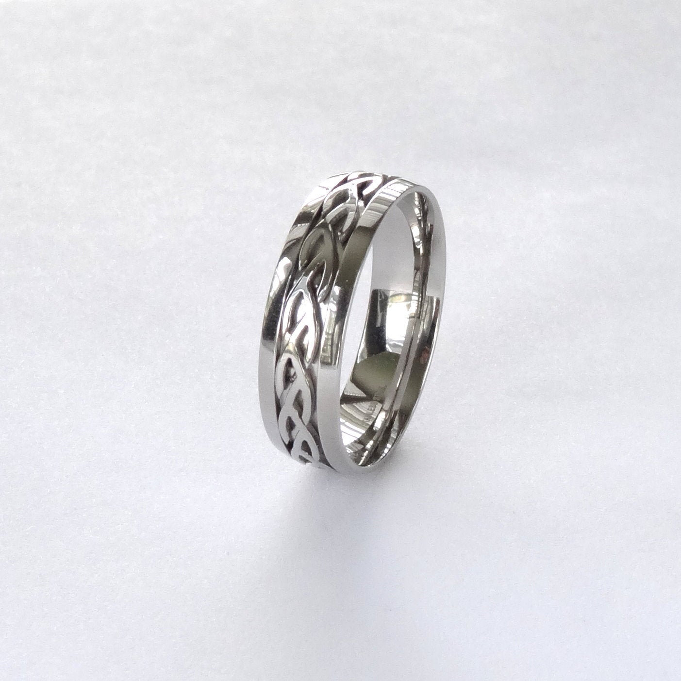 XL Celtic Infinity Knot Ring Stainless Steel | Etsy