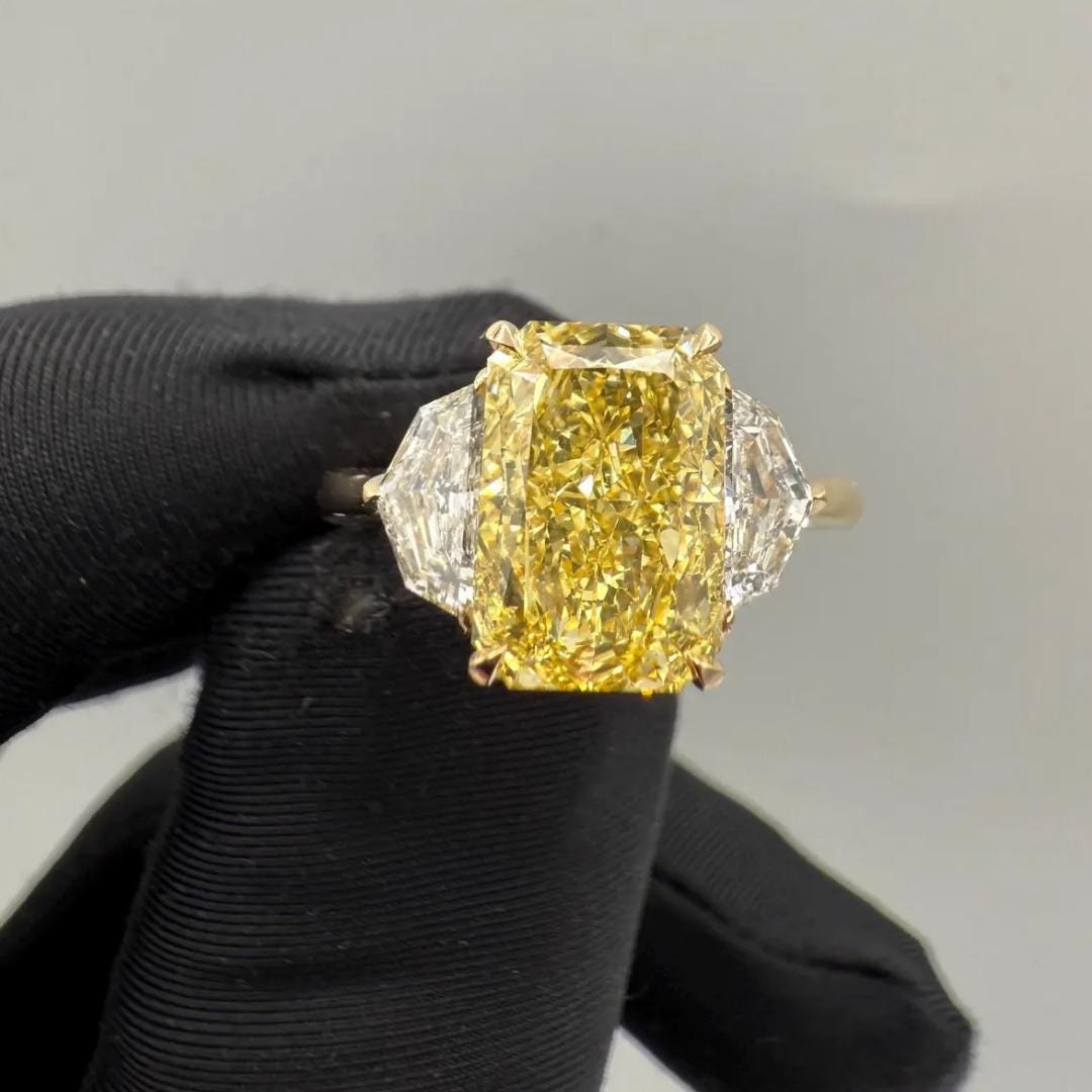 Vivid Yellow Radiant Cut Lab Grown Diamond Engagement Ring - 14k Gold ...