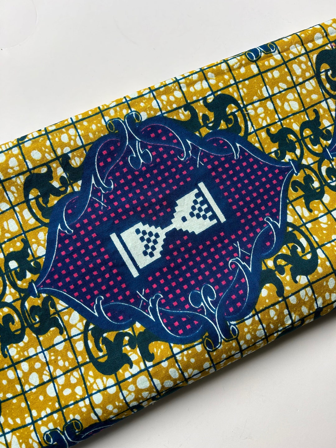 Dynamic Hollandais Wax Print Vintage Cotton Fabric Hourglass Motif Gold ...
