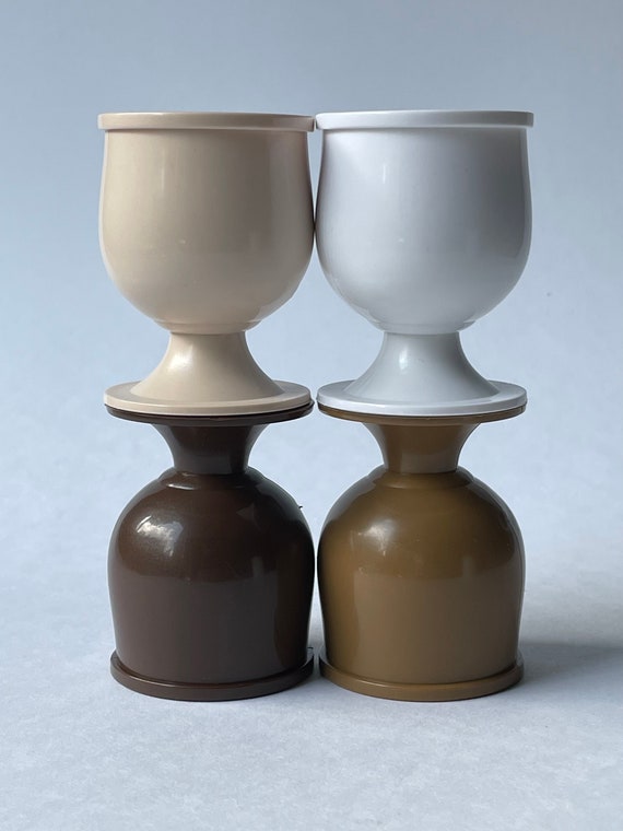 Home & Living Dining & Serving Unmarked vintage set of 4 egg cups ...
