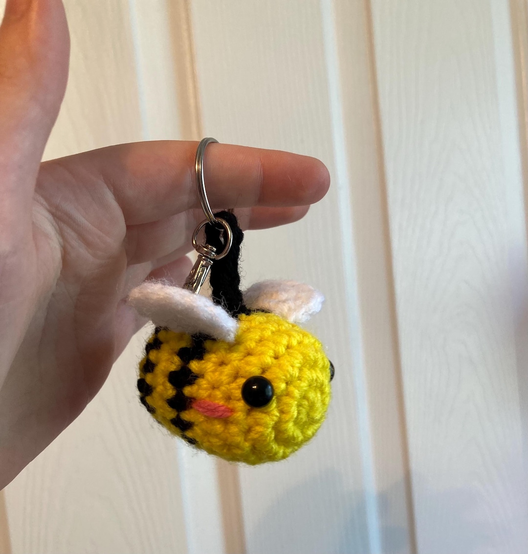 Crochet Bumblebee Keychain: Handmade Amigurumi Plushie - Etsy