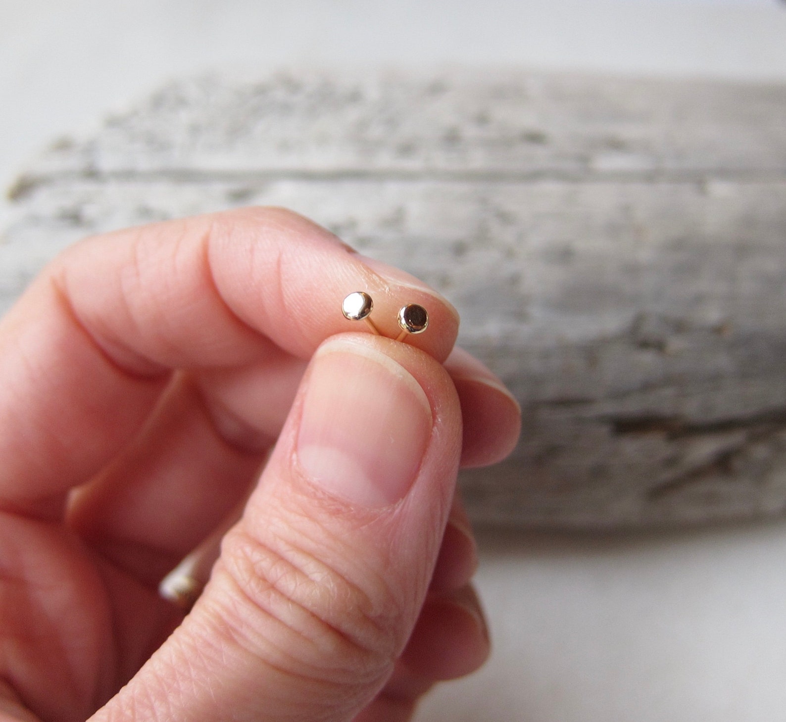 14k Gold Stud Earrings 3mm Circle Studs Flat Tiny Studs | Etsy