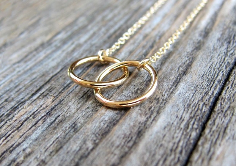 Linked Circles Necklace, Interlocking Infinity Links, Wedding and ...