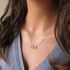 Linked Circles Necklace, Interlocking Infinity Links, Wedding and ...