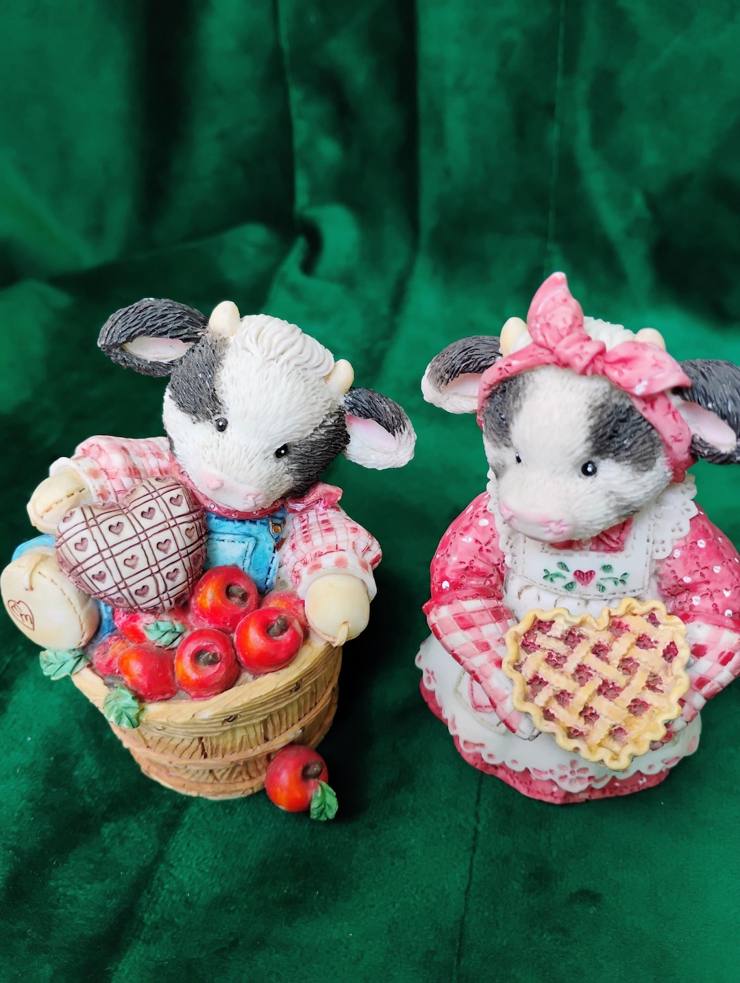 Mary's Moo Moos 2 Figurines - Etsy