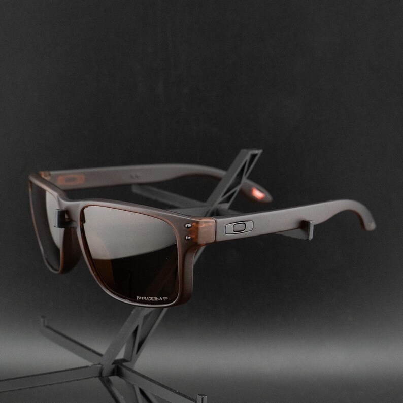 Lunettes de soleil sport d'été Verres marron/ Monture marron/ Logo noir ...