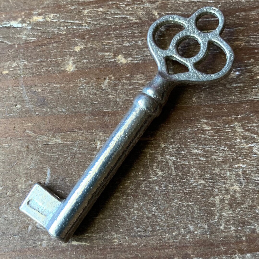 Rare Heart Shaped Vintage Skeleton Key Key to My Heart - Etsy