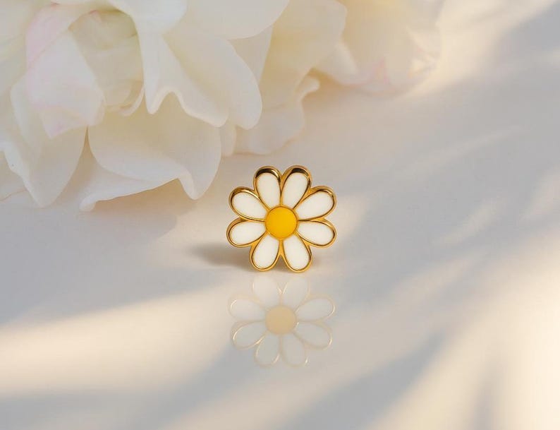 Titanium Daisy Push Pin Labret Stud | 20G 18G 16G Cartilage Helix ...