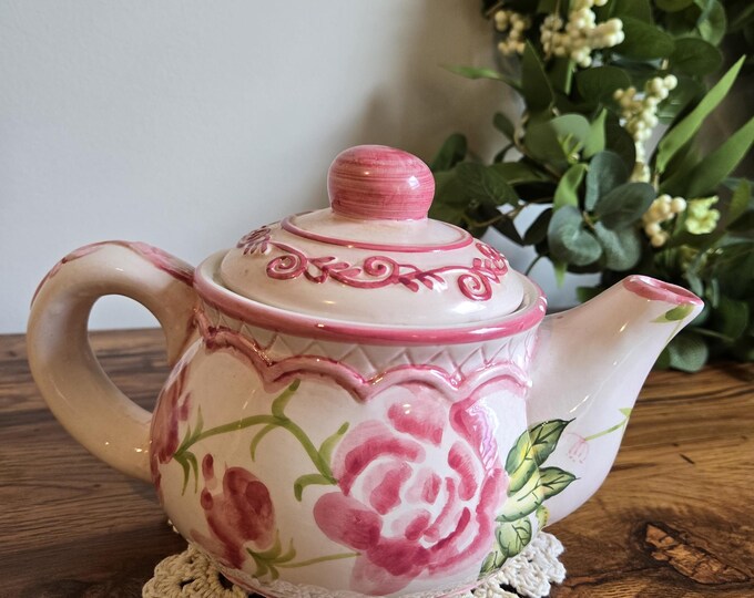 Vintage Pink Floral Teapot, Vintage Teapot, Flower Teapot - Etsy