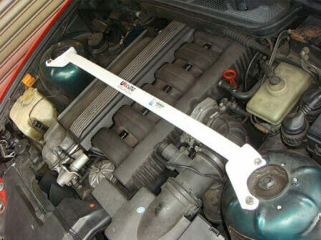 Ultra Racing 2-point Front Strut Bar for Bmw E36 325 325i 328i '90-'00 ...