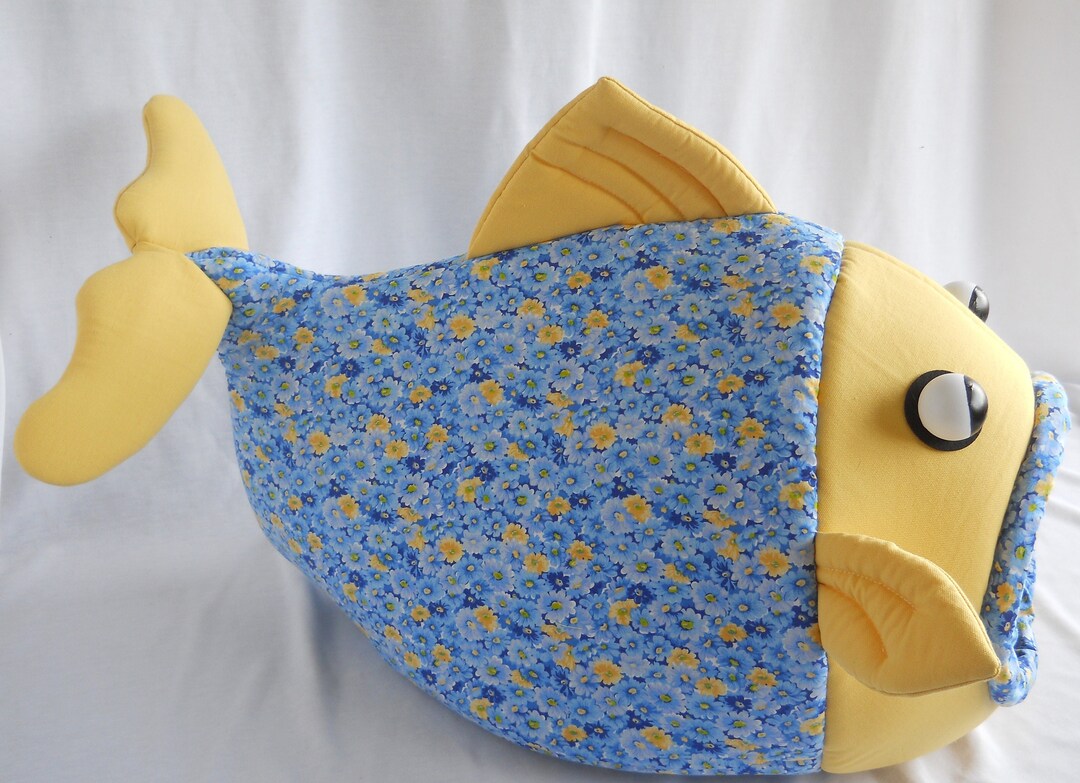 Fish Shaped Cat Bed Forget Me Nots Print With Yellow Head and Cream ...