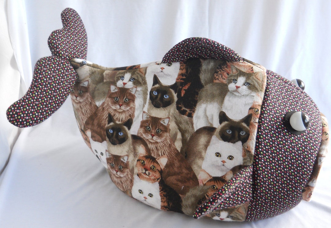 Cat Bed Fish Shaped Brown and White Cats With Multi- Colored Polka ...