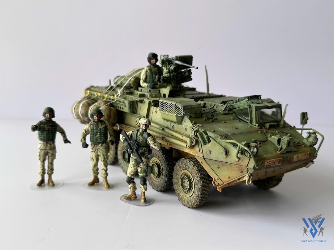 1/35 Scale Trumpeter STRYKER M1126 Model Completed With 4 Soldier ...