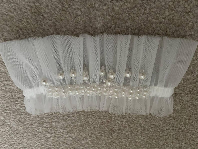 Wedding Garter With Pearls, Bridal Tulle Garter, Elegant Pearl Wedding ...