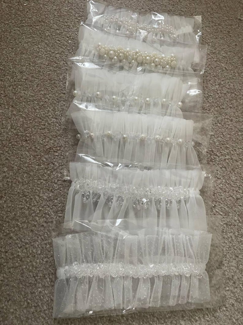 Wedding Garter With Pearls, Bridal Tulle Garter, Elegant Pearl Wedding ...