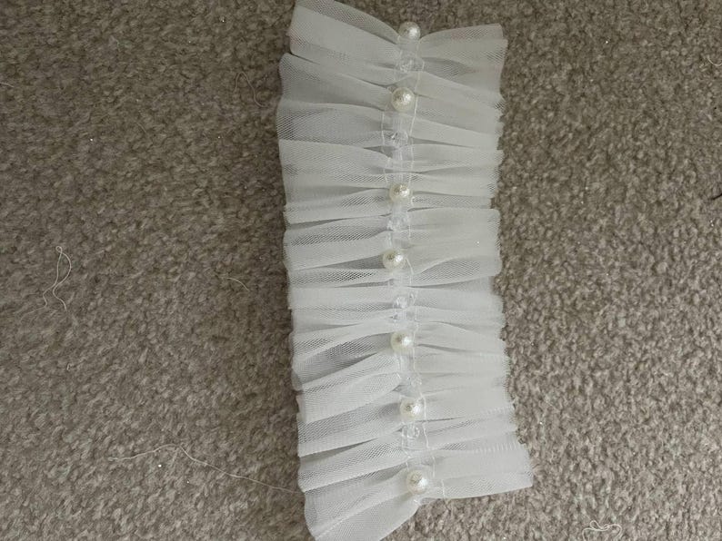 Wedding Garter With Pearls, Bridal Tulle Garter, Elegant Pearl Wedding ...