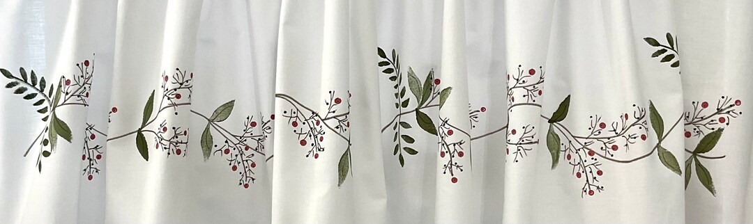 Mountain Raspberry Window Valance - Etsy