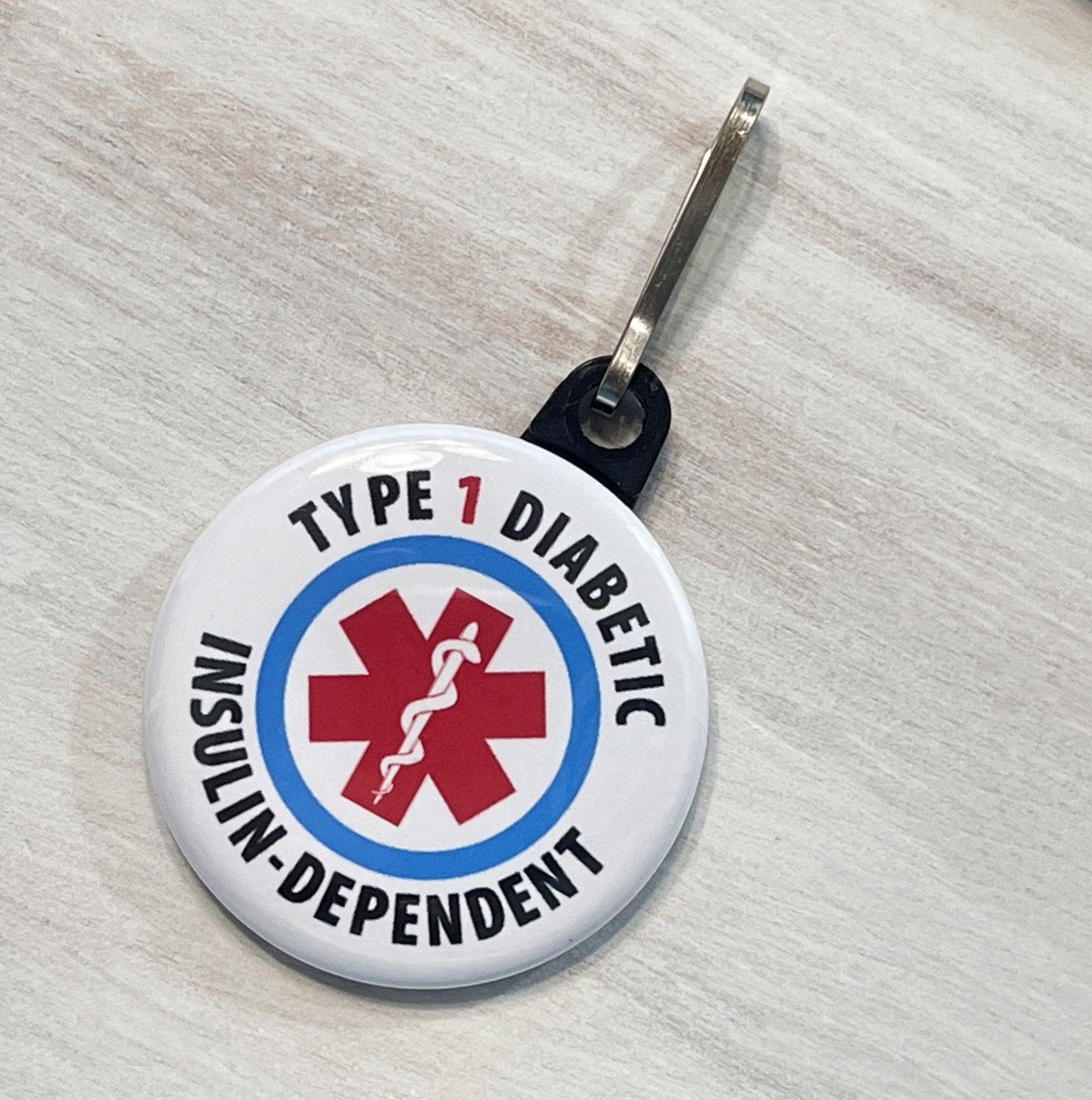 Diabetic Diabetes Medical Alert Keychain Fob Charm Zipper Pull | Type 1 ...