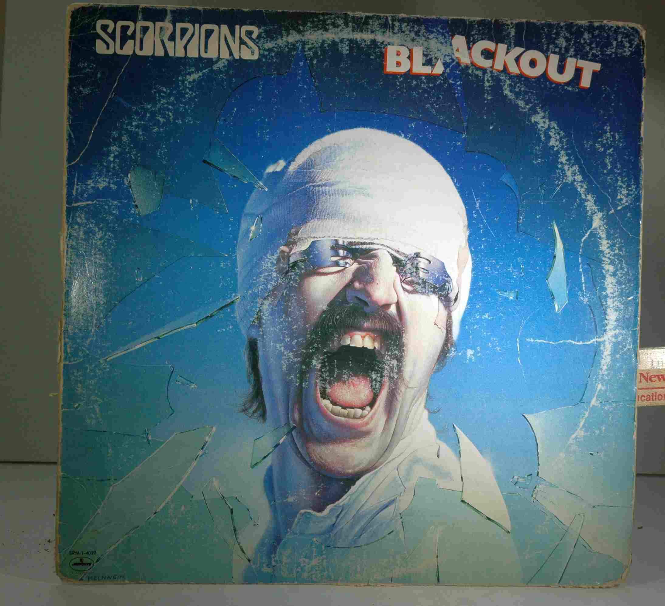 Scorpions Blackout Album Cover