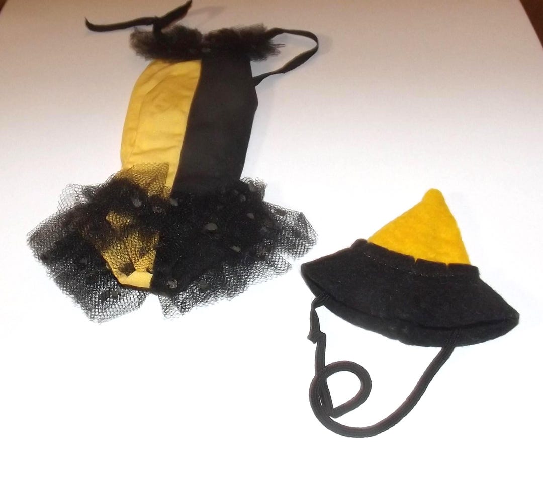 Vintage Barbie Outfit, Masquerade, Number 944, Bodysuit & Hat, Yellow ...