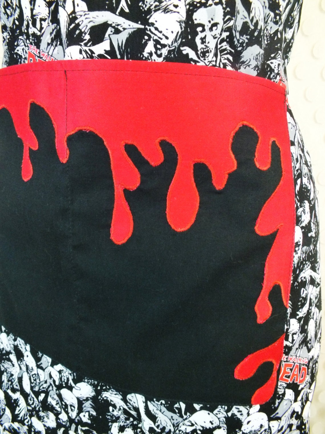 Bloody Zombie Kitchen Apron - Unisex Walking Dead - Etsy
