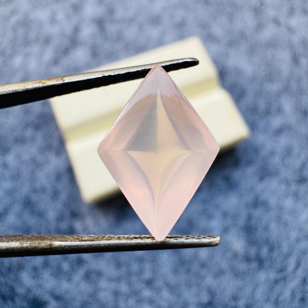 Natural Rose Quartz Lozenge Gemstone, 4.80 Carat (14X10 MM) - Etsy