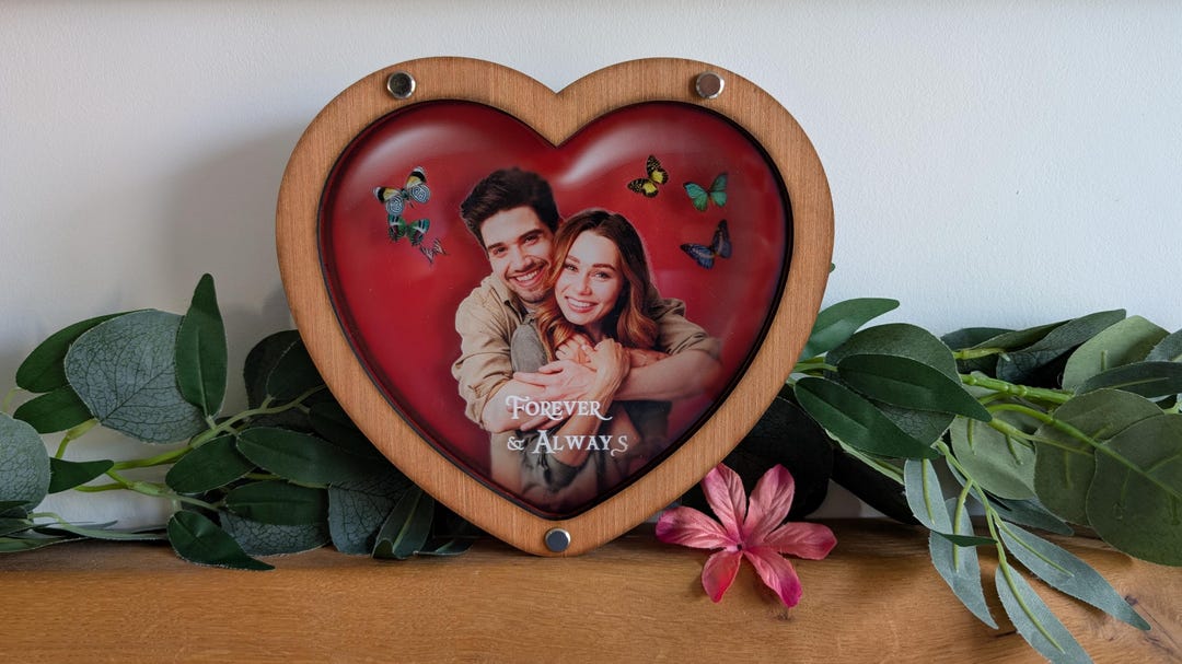 Bespoke 3D Love Heart Picture Frame / Personalised Custom Made Photo ...