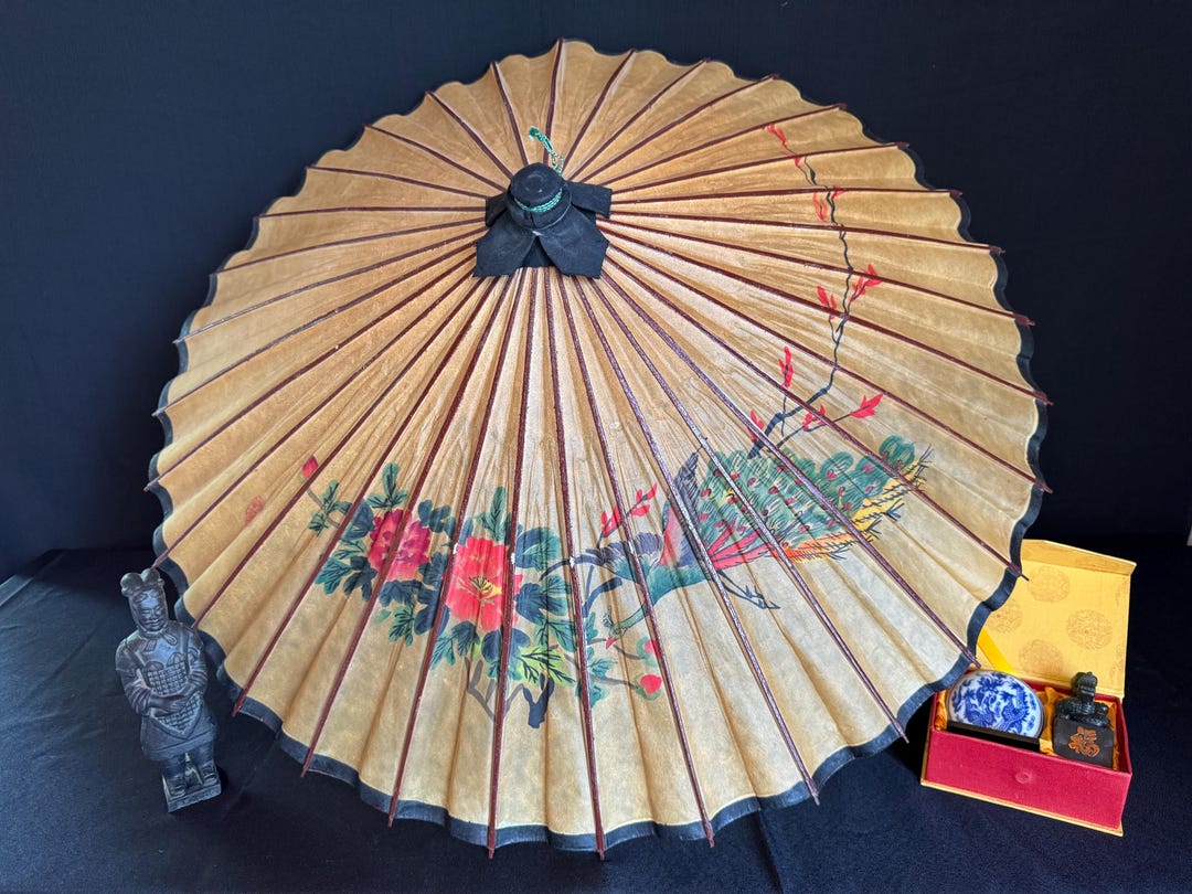 Vintage Chinese Paper Parasol With Wood Frame - Etsy