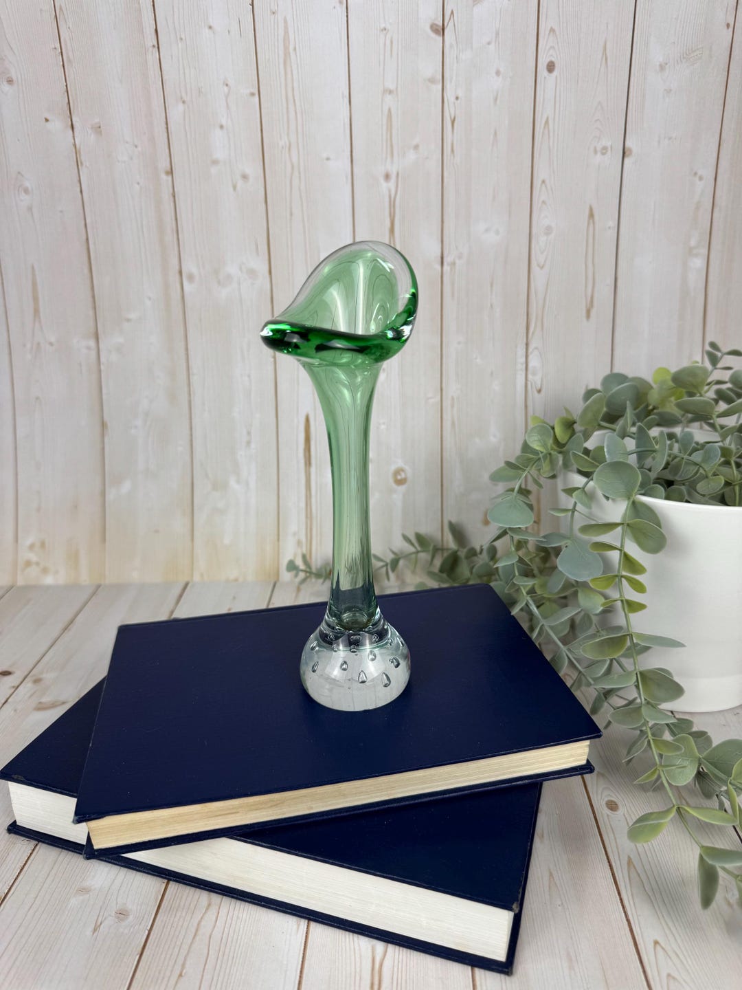 Vintage Aseda Sweden Art Glass Bud Vase – Light Green Bullicante, MCM ...