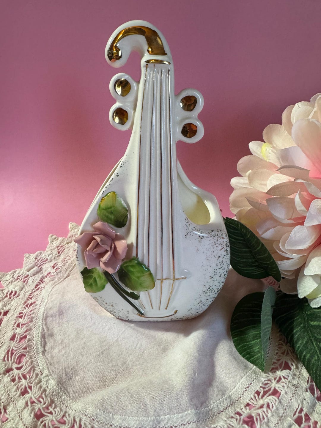 Vintage Japanese Lute-shaped Planter With Rose Embellishment | Japan ...
